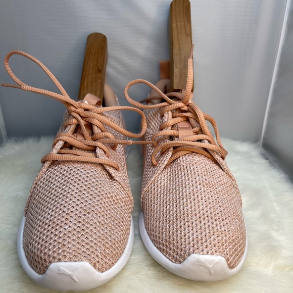 Puma | Shoes | Puma Soft Foam Snickers | Poshmark